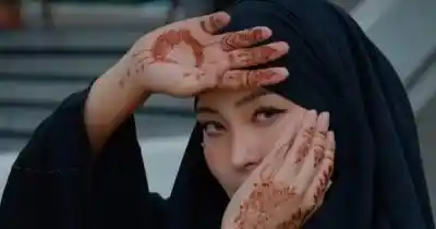 Berkah Ramadan, Kae Asakura Eks Bintang Film Dewasa Asal Jepang Putuskan Mualaf Berita Riau ...